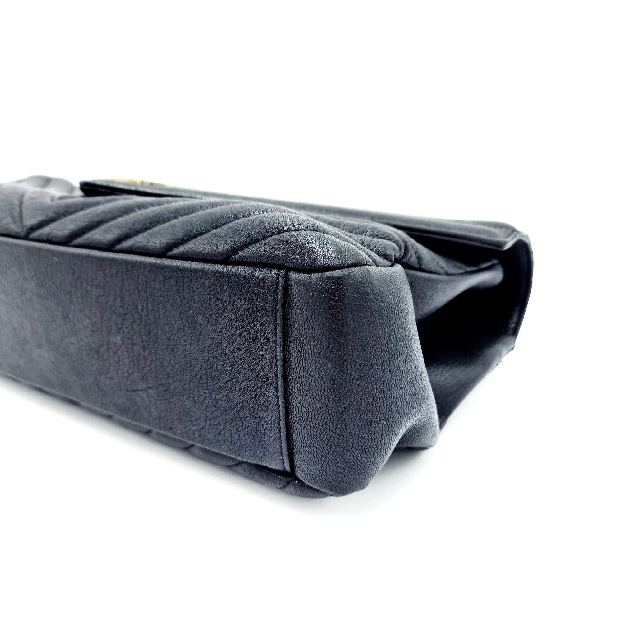 EFFORIE • Second Hand Luxury